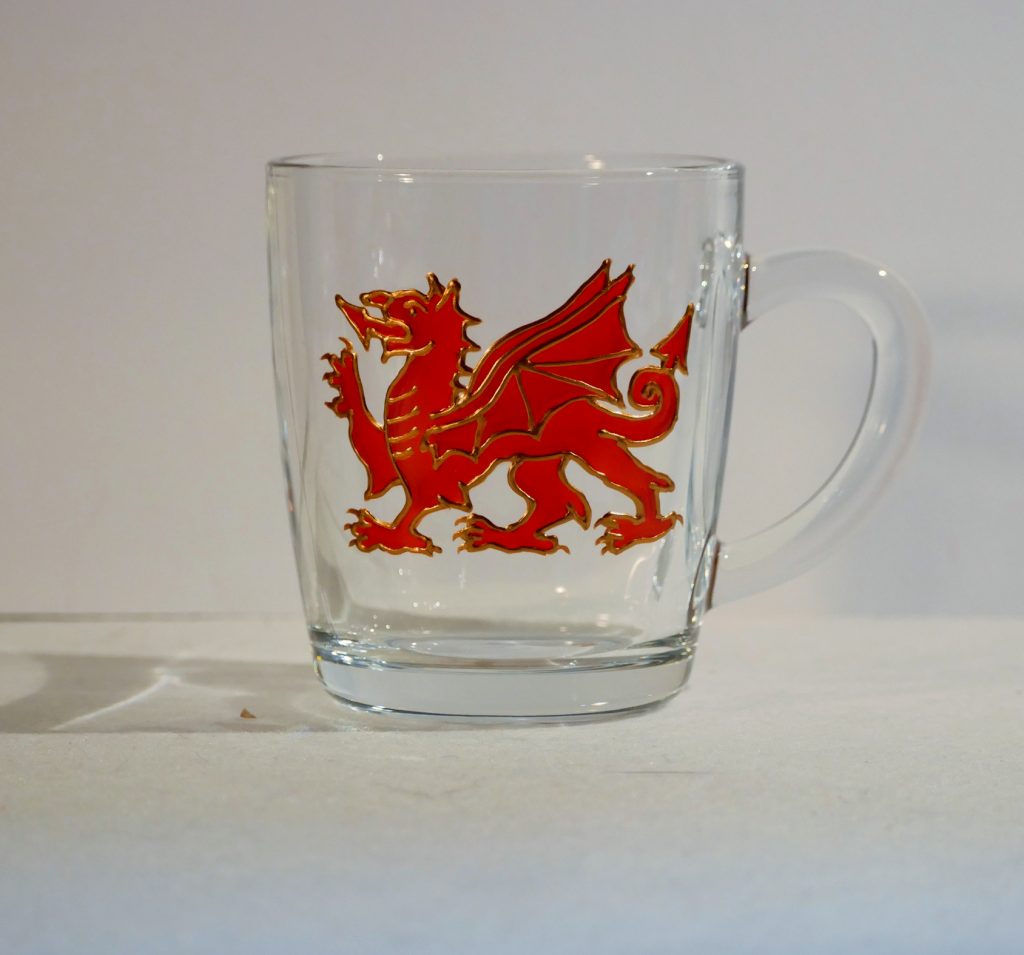 Welsh Dragon Pint Glass - UK Postage - Crafty Dog Cymru